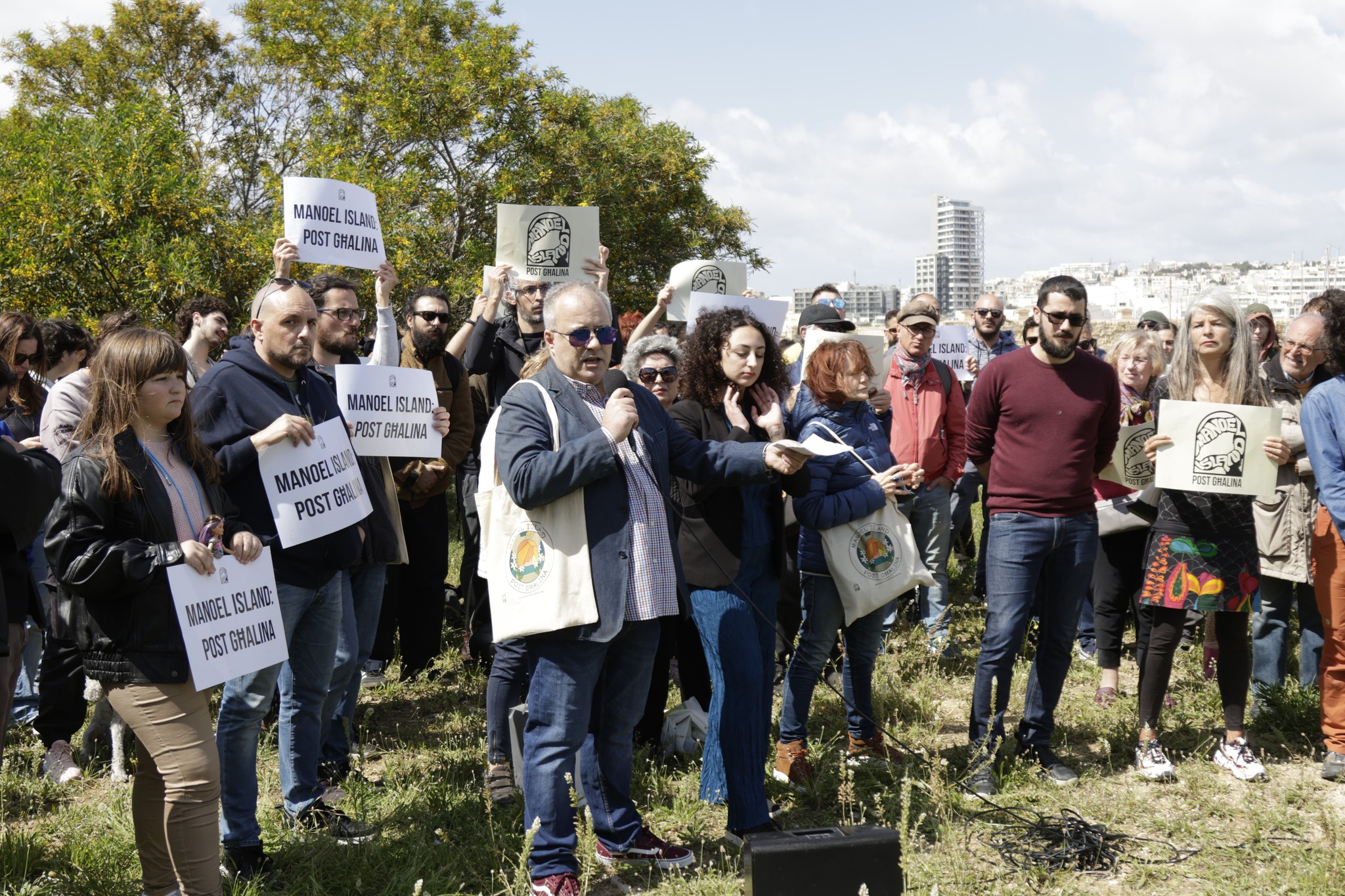Over 29,000 Maltese citizens demand Manoel Island be turned into ...